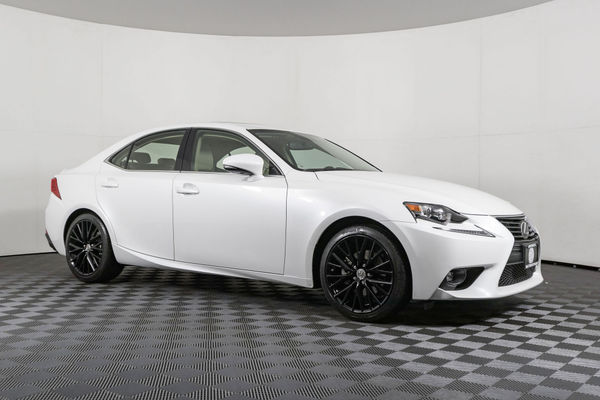 Lexus Is 250 White